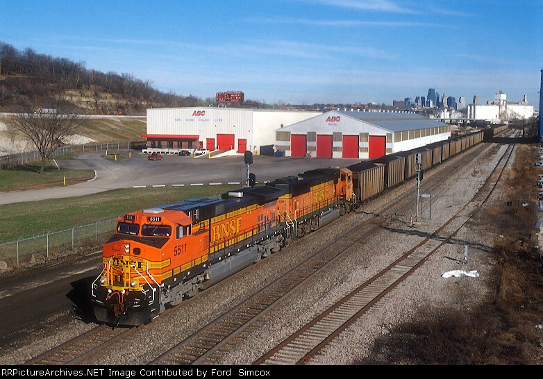 BNSF 5511 @ Mission Road